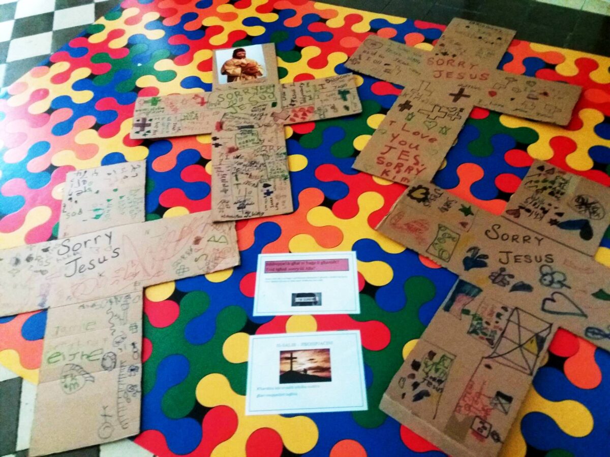 Saying Sorry – Whiteboards – Spiritual Development in Schools